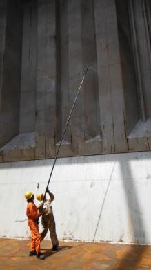 RBM HoldBlock, Cargo Hold protective Barrier Bulk Dry Materials